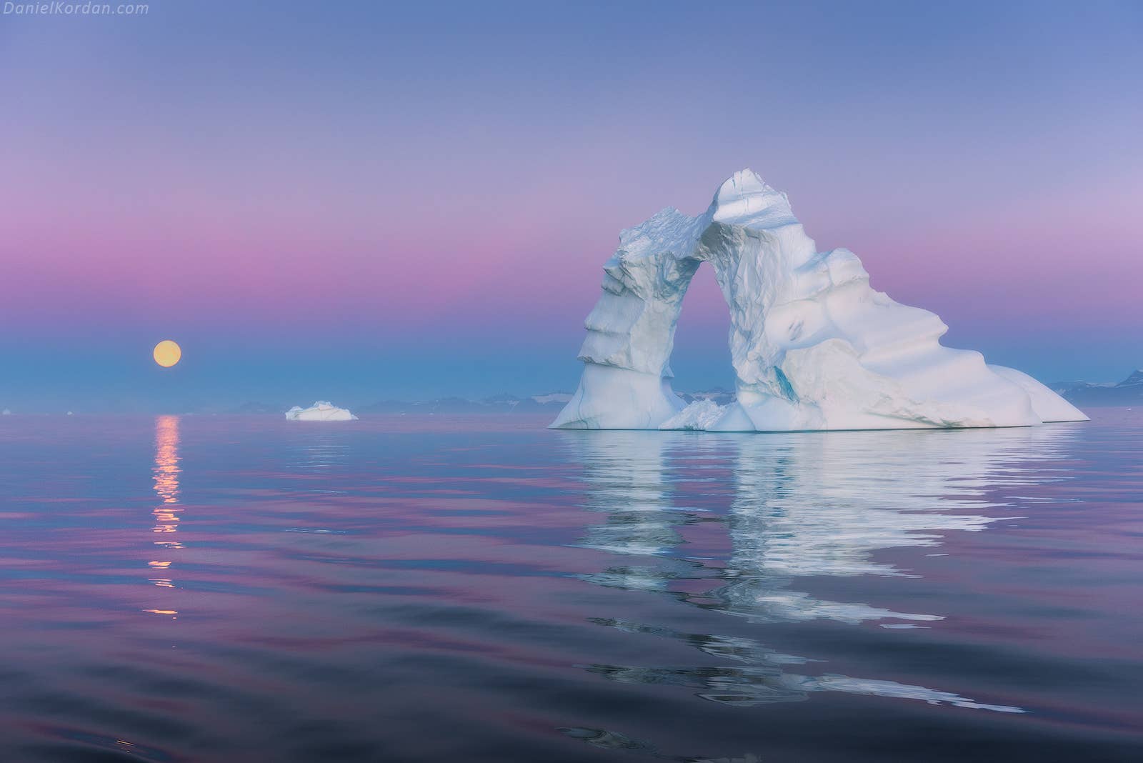 West Greenland Photo Workshop: Capturing Disko Bay’s Wonders Aboard ...
