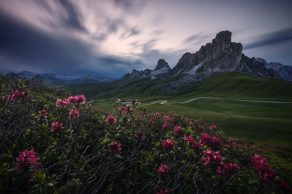 How to Use Balance for Better Compositions in Photography | Iceland ...